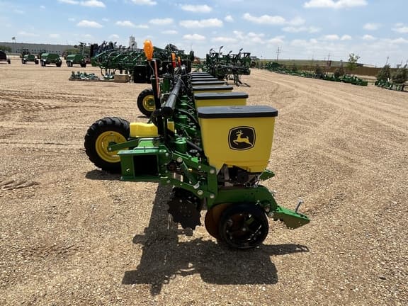 2021 John Deere 1705 Planting Planters for Sale | Tractor Zoom