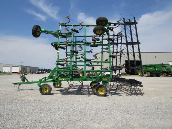 2021 John Deere 2430 Tillage Chisel Plows for Sale | Tractor Zoom