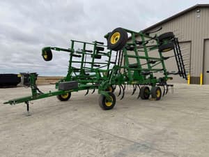 SOLD - 2021 John Deere 2430 Lot No. 72 Tillage with 32 ft | Tractor Zoom