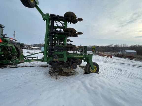 2021 John Deere 2510H Chemical Applicators Fertilizer Applicators ...