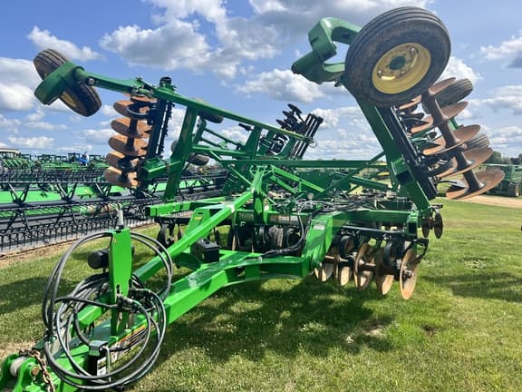 SOLD - 2021 John Deere 2720 Tillage Disk Rippers | Tractor Zoom