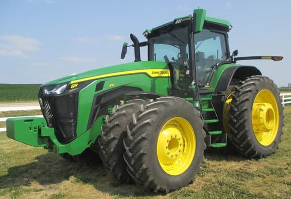 SOLD - 2021 John Deere 8R 310 Tractors 300 to 424 HP | Tractor Zoom
