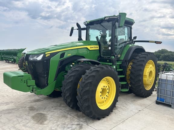 SOLD - 2021 John Deere 8R 340 Tractors 300 to 424 HP | Tractor Zoom