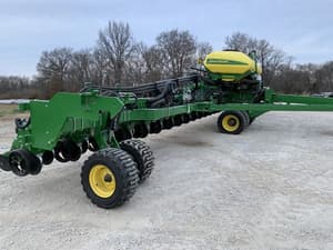 SOLD - 2021 John Deere DB60 Stock No. 273455 Planting with 47 Rows ...