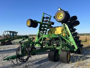 SOLD - 2021 John Deere N540C Stock No. 88202 Planting with 40 ft ...