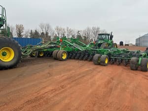 SOLD - 2021 John Deere N560F Stock No. 120110 Planting with 60 ft ...