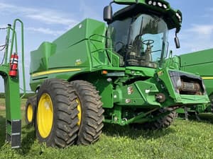 SOLD - 2021 John Deere S760 Combines Stock No. 196402 | Tractor Zoom