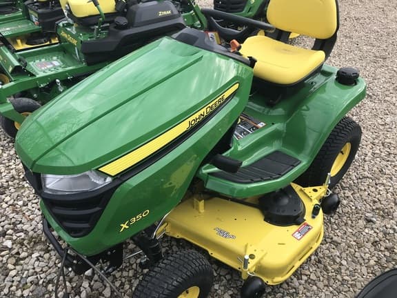 Tractor Zoom - 2021 John Deere X350