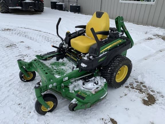 Tractor Zoom - 2021 John Deere Z915E