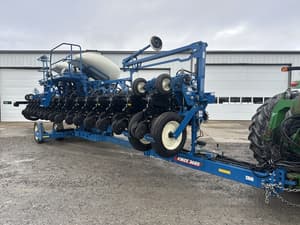 SOLD - 2021 Kinze 3605 Stock No. 01305114 MG1 Planting with 32 Rows ...