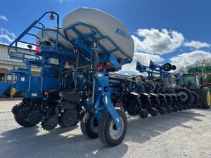 SOLD - 2021 Kinze 4905 Stock No. 234236415 Planting with 24 Rows ...