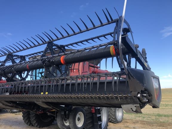 2021 MacDon D135 Harvesting Headers - Platform for Sale | Tractor Zoom
