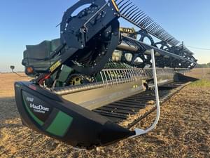 SOLD - 2021 MacDon FD140 Stock No. 351121 Harvesting with 40 ft ...