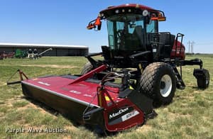 SOLD - 2021 MacDon M1240 Hay and Forage with 1,346 Hrs | Tractor Zoom