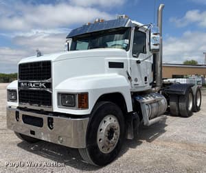 SOLD - 2021 Mack Pinnacle Lot No. DY2482 Other Equipment with 75,352 mi ...