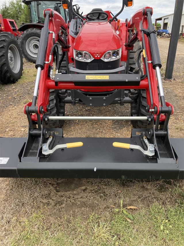 2021 Massey Ferguson 2850M Stock No. 213891515 Tractors For Sale with 2 Hrs | Tractor Zoom