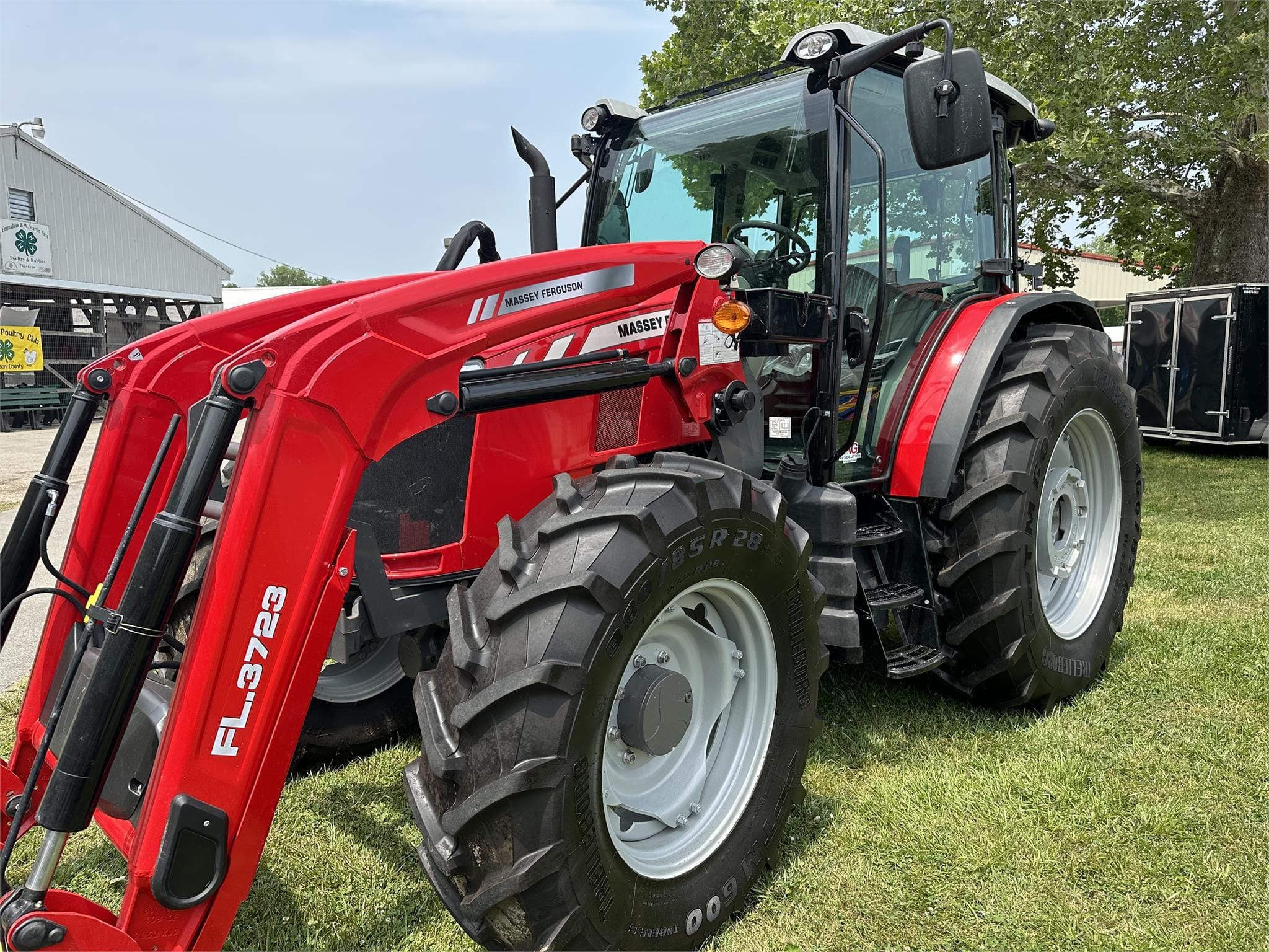SOLD - 2021 Massey Ferguson 6712 Tractors 100 to 174 HP | Tractor Zoom