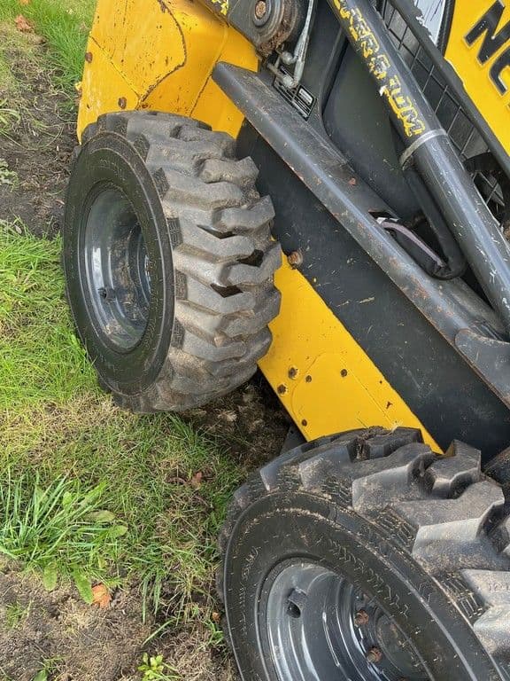 2021 New Holland L318 Construction Skid Steers for Sale | Tractor Zoom