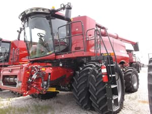 SOLD - 2022 Case IH 8250 Stock No. 01L098 Combines with 1,026 Hrs ...