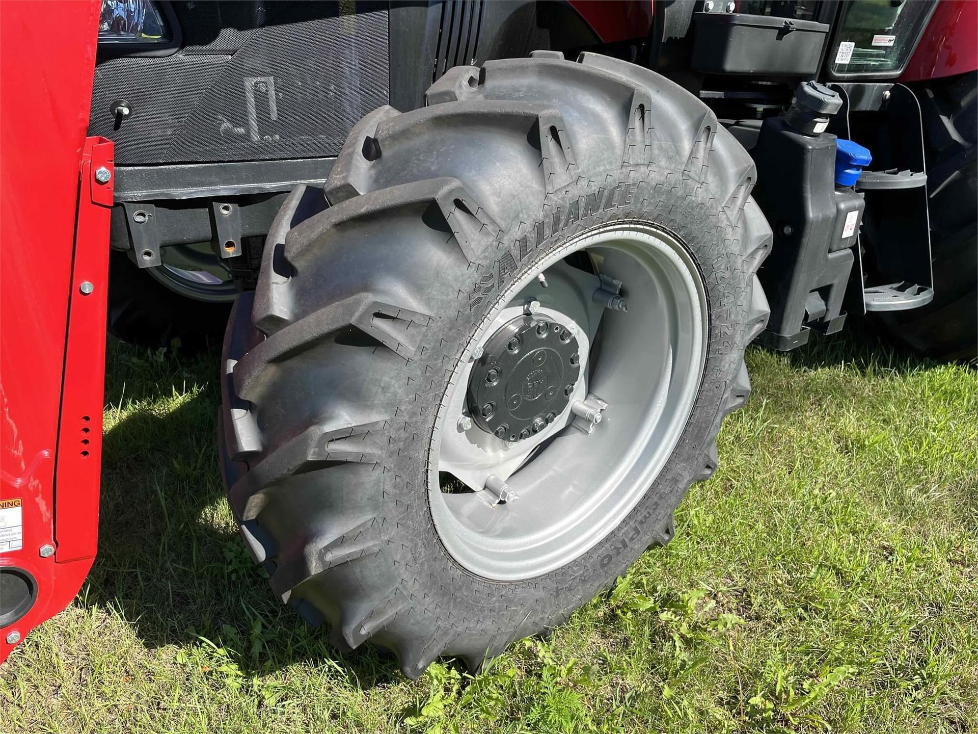 2022 Case IH Farmall 115A Tractors 100 to 174 HP for Sale | Tractor Zoom