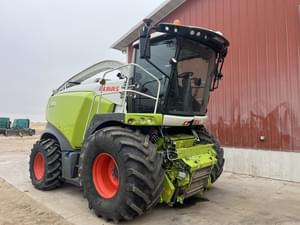 SOLD - 2022 CLAAS Jaguar 990 Stock No. C138705 Harvesting with 984 Hrs ...