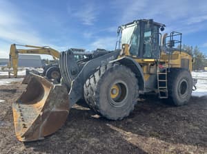 SOLD - 2022 John Deere 844L Lot No. 1763 Construction with 13,956 Hrs ...
