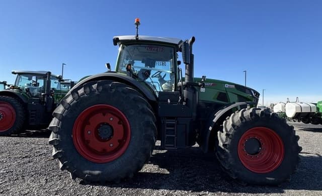 2022 Fendt 933 Vario Stock No. U049140 Tractors For Sale with 935 Hrs ...