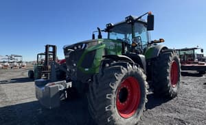 SOLD - 2022 Fendt 933 Vario Tractors with 898 Hrs | Tractor Zoom