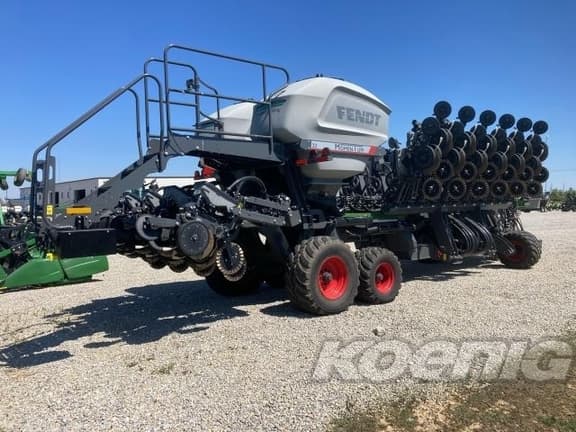 2022 Fendt Momentum 32 Planting Planters for Sale | Tractor Zoom
