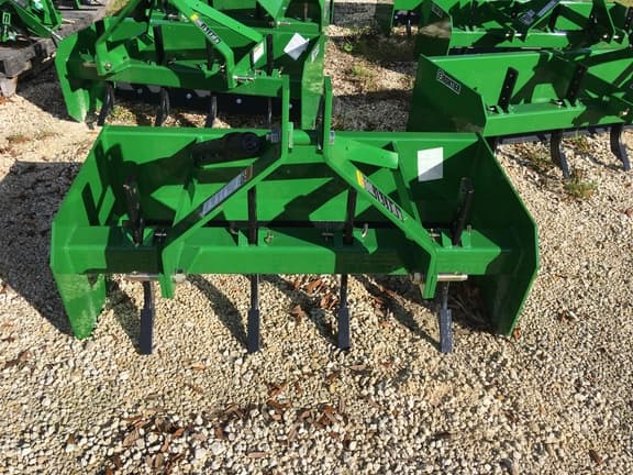 Tractor Zoom - 2022 Frontier BB5048L