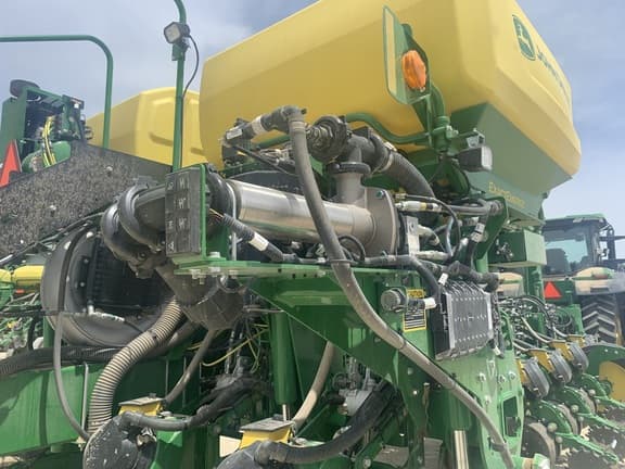 2022 John Deere 1775NT Planting Planters for Sale | Tractor Zoom