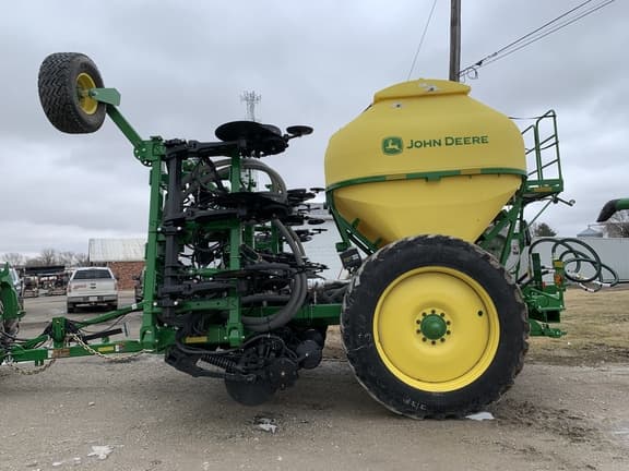 2022 John Deere 2510H Chemical Applicators Fertilizer Applicators ...