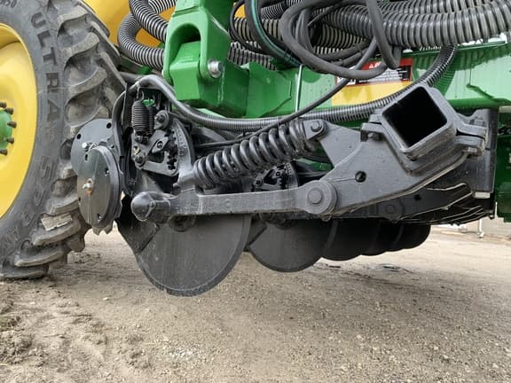 2022 John Deere 2510H Chemical Applicators Fertilizer Applicators ...