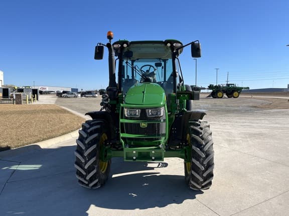 2022 John Deere 5125R Tractors 100 to 174 HP for Sale | Tractor Zoom