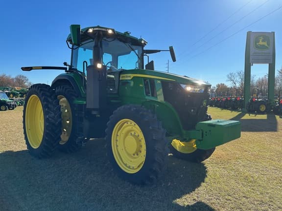 2022 John Deere 7R 210 Tractors 175 to 299 HP for Sale | Tractor Zoom
