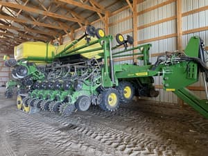 2022 John Deere DB44 Planting For Sale with 24 Rows | Tractor Zoom