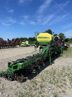 2022 John Deere DR16 Stock No. 242907959 Planting For Sale with 16 Rows ...