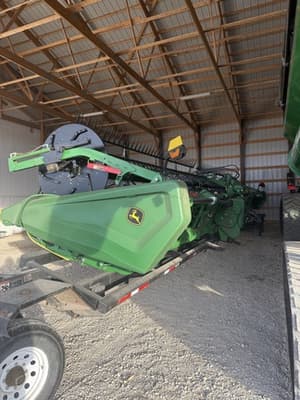 SOLD - 2022 John Deere HD40F Stock No. 507149 Harvesting with 40 ft | Tractor Zoom