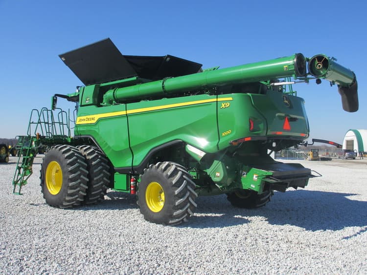 2022 John Deere X9 1000 Combines Class 9/10 for Sale | Tractor Zoom