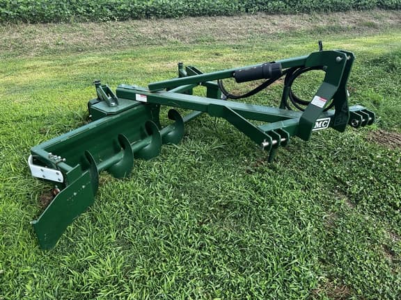 2008 KMC Poultry House Wall Cleaner Manure Handling Poultry Litter ...