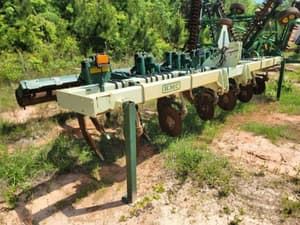 SOLD - 2022 KMC 6900 Stock No. B704145 Tillage with 11 Shanks | Tractor ...