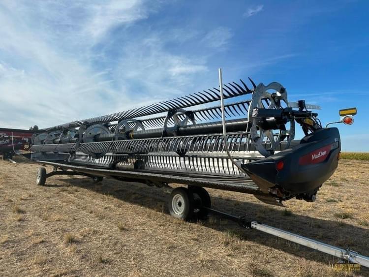 SOLD - 2022 MacDon FD240 Harvesting Headers - Platform | Tractor Zoom