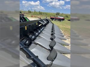 SOLD - 2022 MacDon Industries C3012C Stock No. bb52d6be-cbb3-4b3e-9589 ...