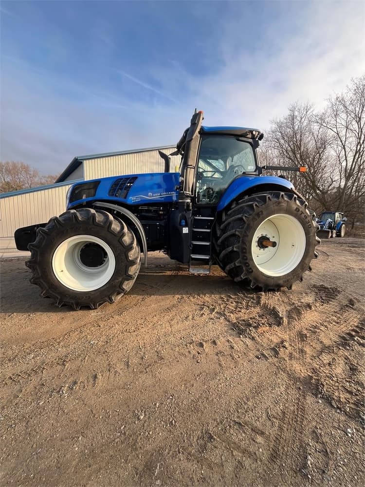 2022 New Holland T8.410 Tractors 300 to 424 HP for Sale | Tractor Zoom