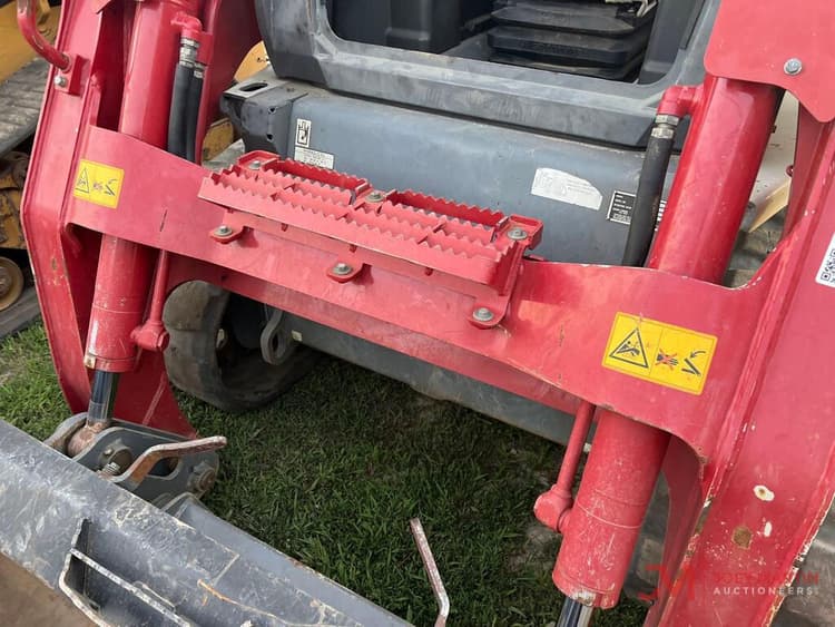 2022 Takeuchi TL12R2 Construction Compact Track Loaders for Sale ...