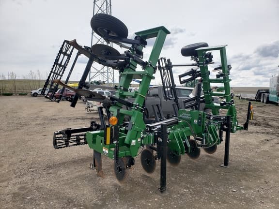 2022 Unverferth Zone-Builder 132 Tillage Rippers for Sale | Tractor Zoom