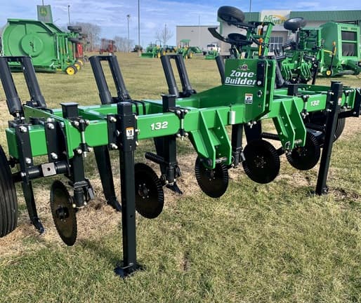 2022 Unverferth Zone-Builder 132 Tillage Rippers for Sale | Tractor Zoom