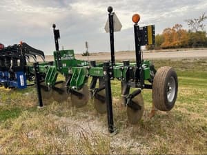 SOLD - 2022 Unverferth 112 Stock No. 238759085 Tillage with --- Shanks ...
