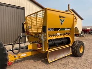 SOLD - 2022 Vermeer BPX9010 Lot No. 40 Hay and Forage | Tractor Zoom