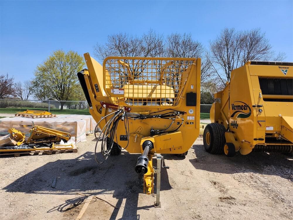 Vermeer BPX9010 Hay and Forage Bale Processors for Sale | Tractor Zoom